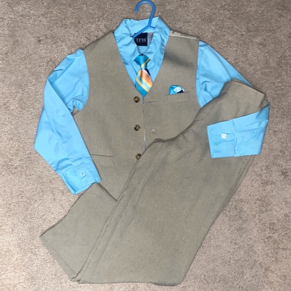 Tfw | Matching Sets | Boys 4 Piece Dress Set Size 7 Regular | Poshmark